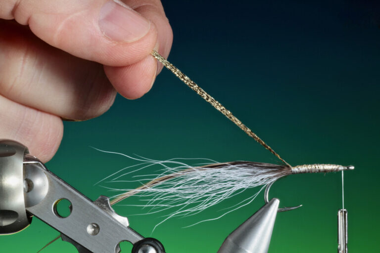 Flat-Wing Sand Eel | Barry Ord Clarke - Tail Fly Fishing Magazine